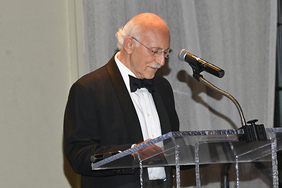 OU College of Medicine Presents Master Teacher Award